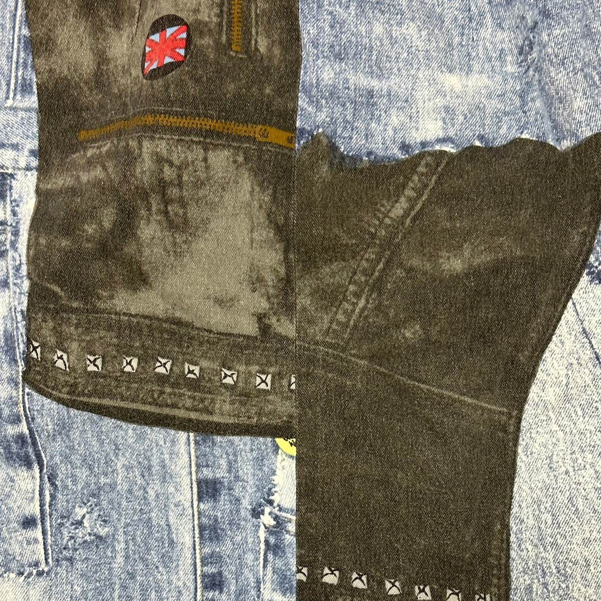 CHRISTIAN DIOR Fall Winter 2001 "Miss Diorella" Patchwork Denim Print ...