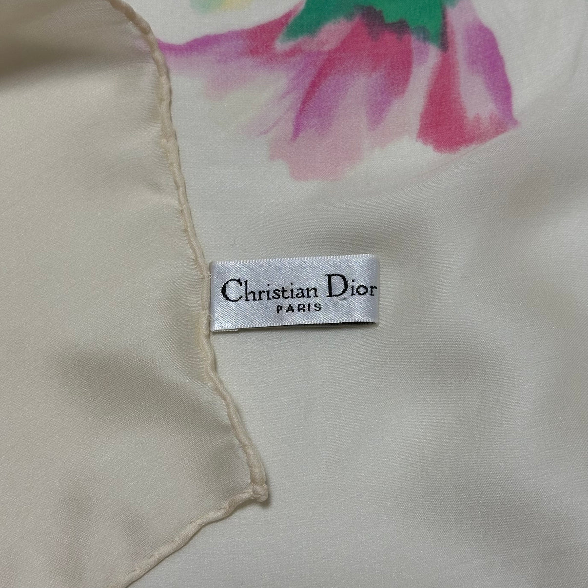 CHRISTIAN DIOR Fall Winter 2003 Floral Print Silk Scarf – 24/7 archives