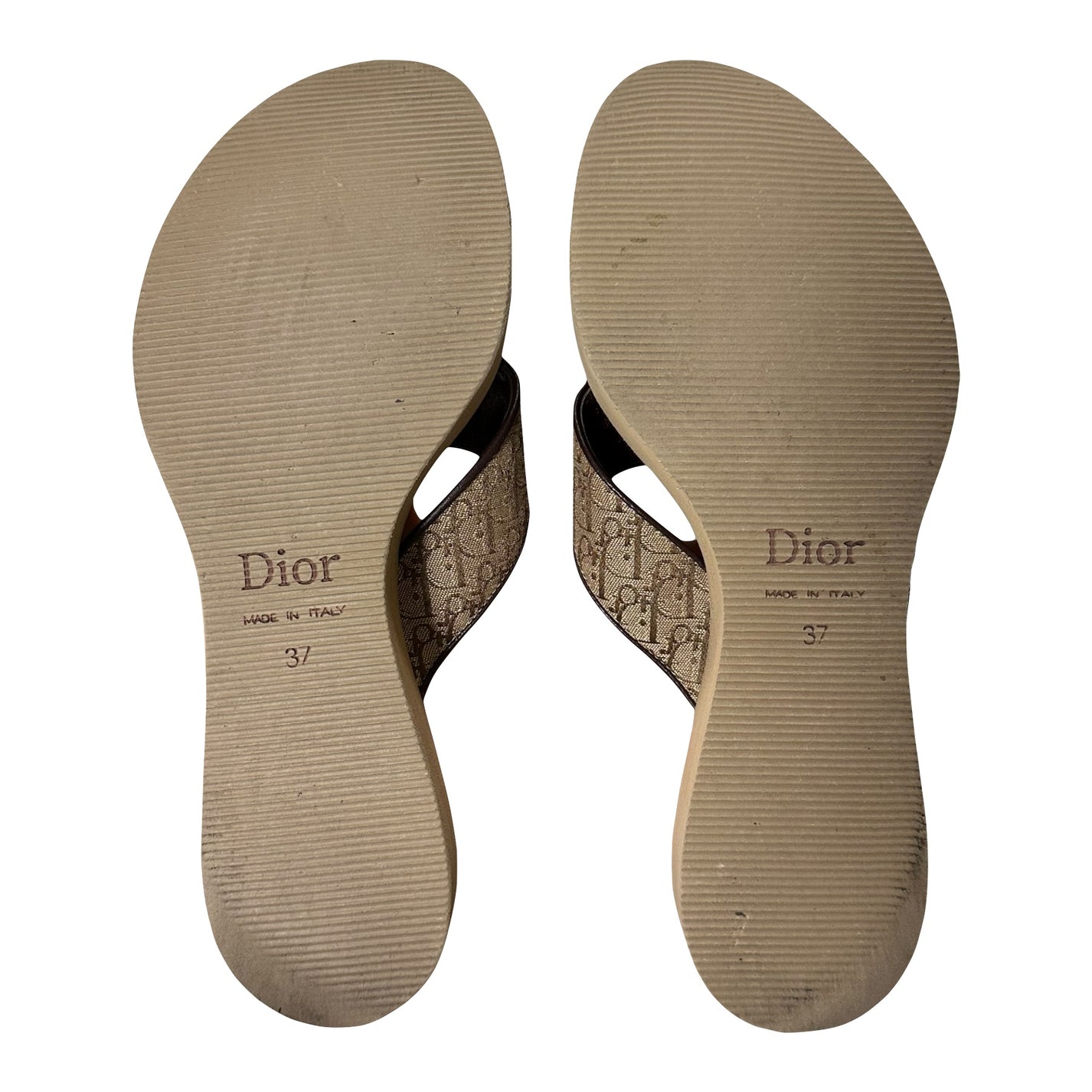 CHRISTIAN DIOR Spring Summer 2005 Trotter Flip-Flop Sandals – 24/7 archives